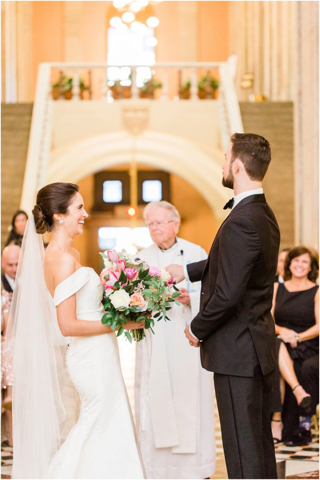 Iconic Ohio Statehouse Wedding - The Howard Brand Blog